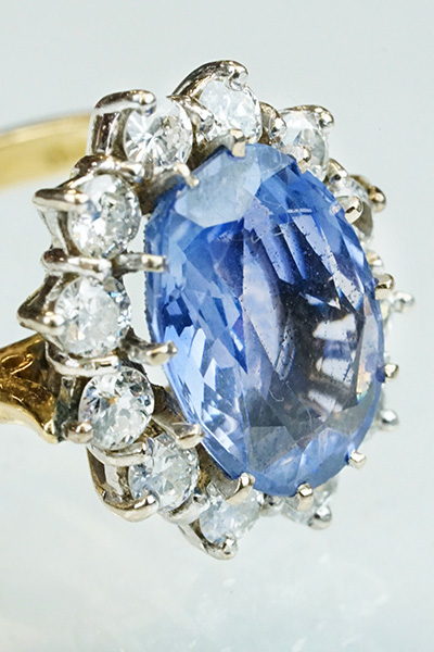 Wessex Auction Rooms :: Jewellery